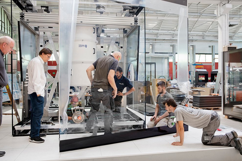 IBM quantum computing system, apps lab seek commercial users | TechTarget