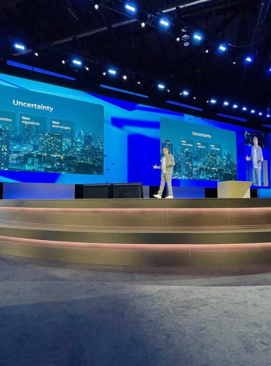 SAP sits Joule at the helm of apps, data 'flywheel' | TechTarget