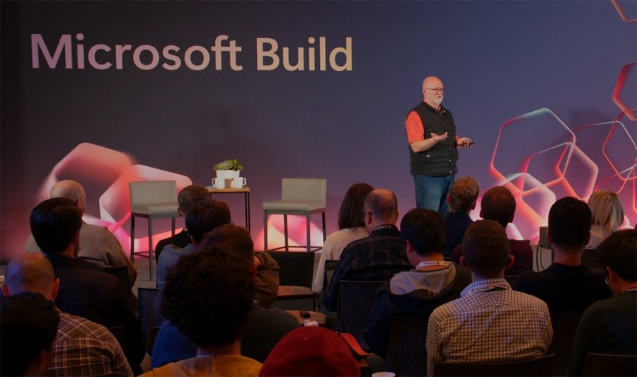 New Microsoft database, analytics tools target agentic AI | TechTarget