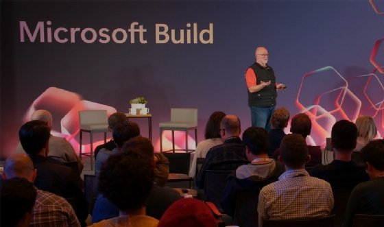 New Microsoft database, analytics tools target agentic AI | TechTarget