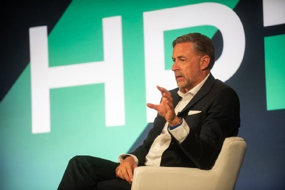 HPE's Mottram touts key Aruba Networking AI advancements | TechTarget
