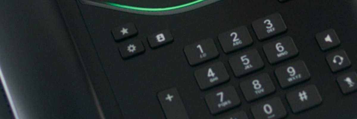 Hot desking vs. hoteling: What's the difference? | TechTarget